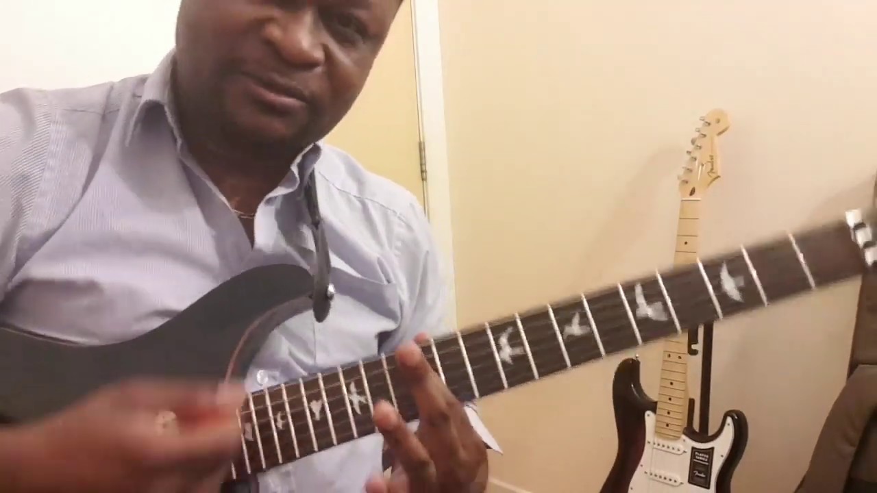 Soukous Guitar: Maîtriser le manche en 15 minutes (accords, formes ...