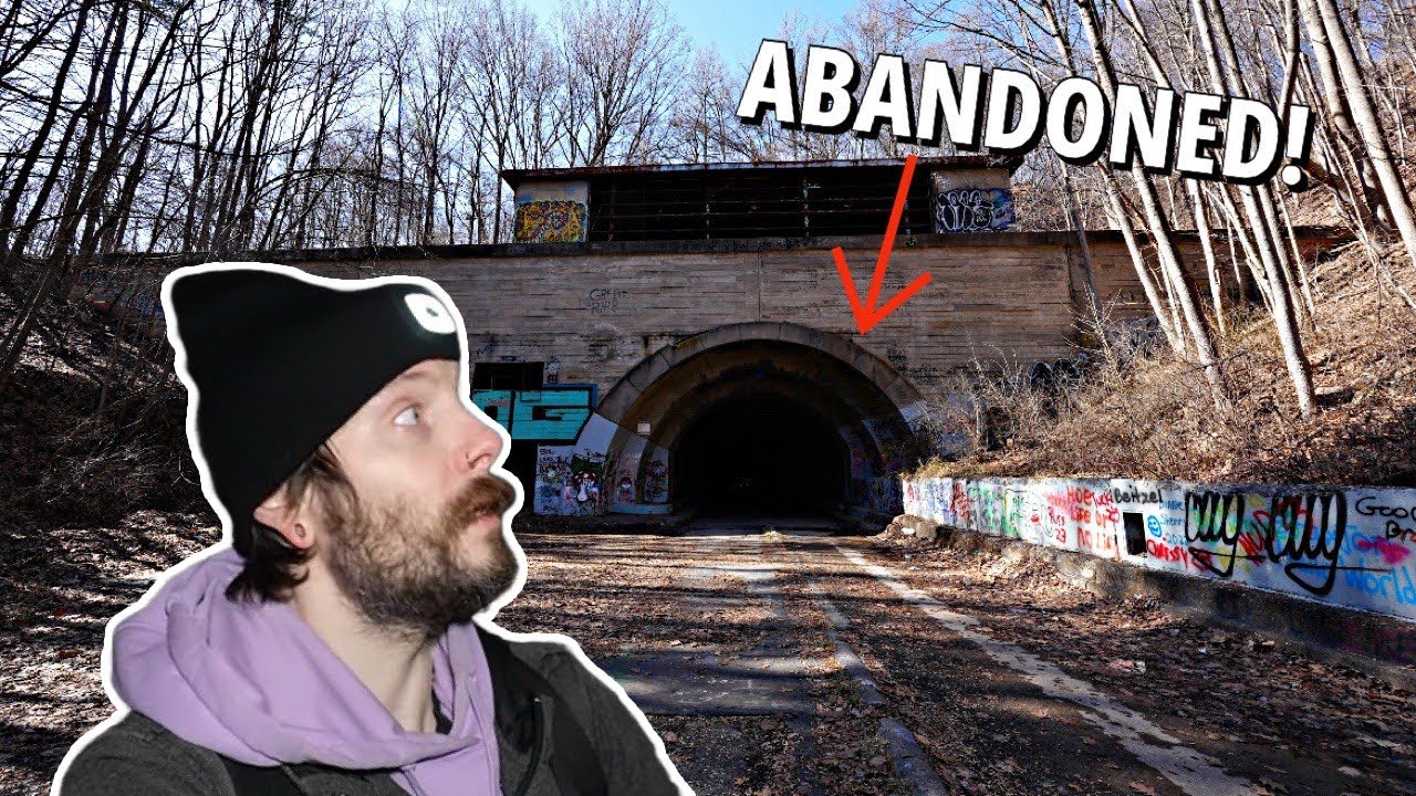 Exploring The Abandoned Pennsylvania Turnpike (The Old Famous Tunnel ...