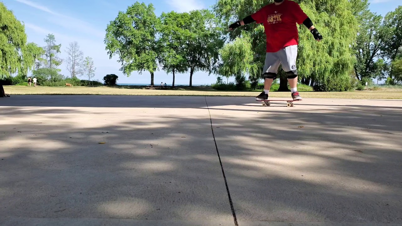 I learned a fake skateboard trick! - YouTube