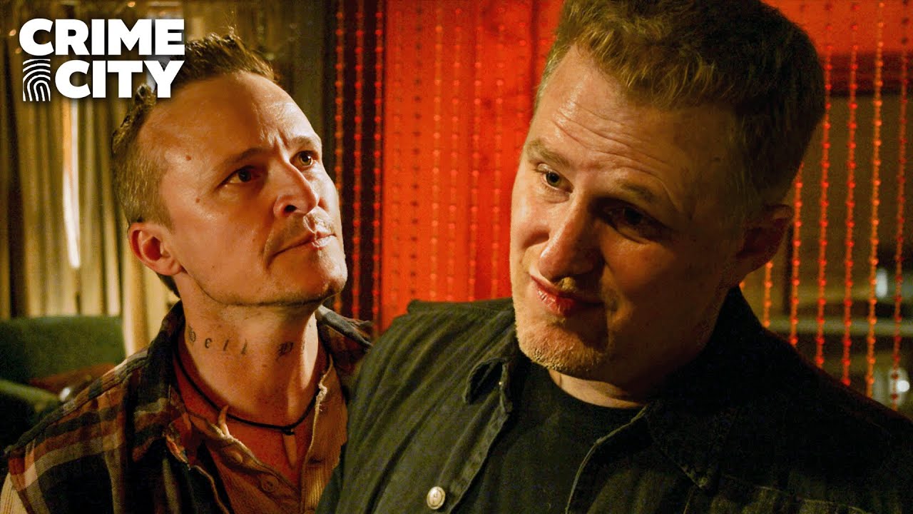 Darryl Gives Dewey a Target and a Gun | Justified (Michael Rapaport ...