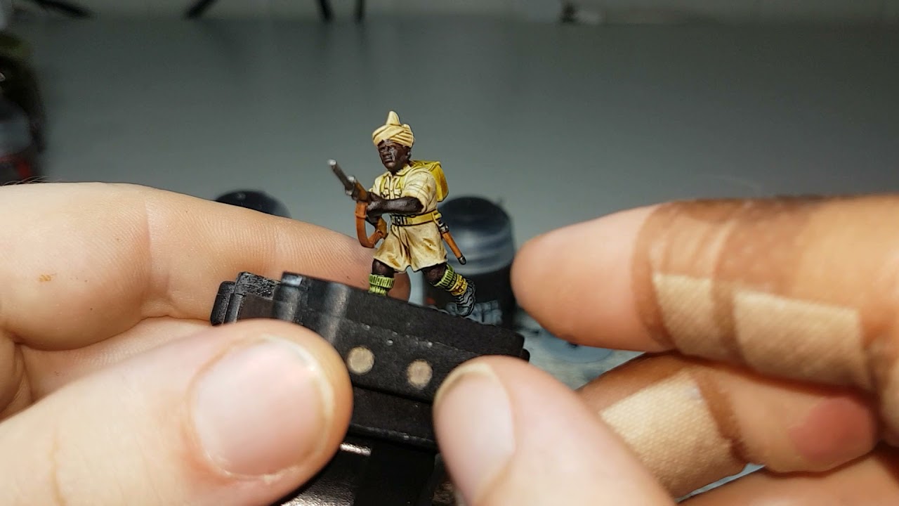 How i paint Black/Dark skin tones using contrast paints. - YouTube