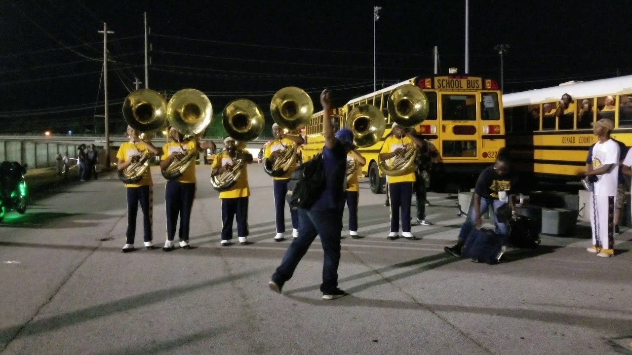 SWD vs. Tri-cities Tuba Battle (2018) - YouTube