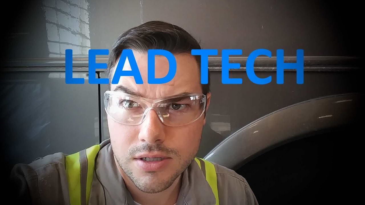 A Day In The Life Of A Lead Truck Mechanic. - YouTube