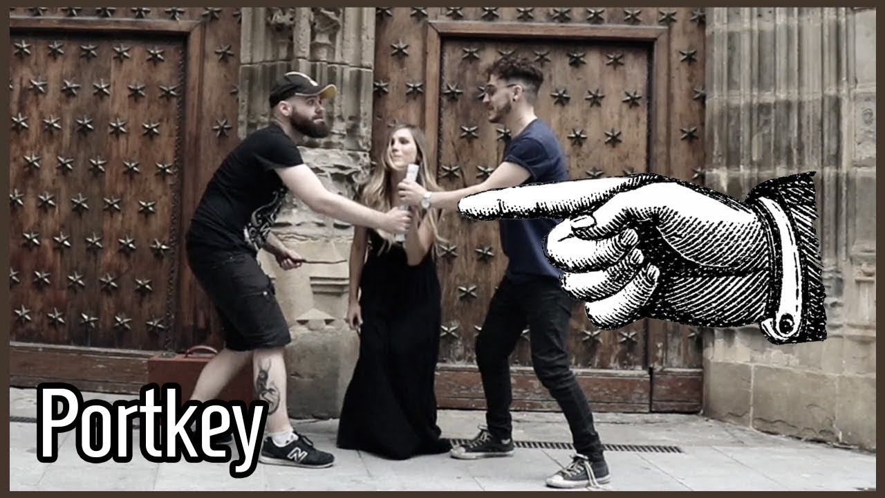 Apariciones y traslador con fuegofatuoart y helloImlana | Mr. Malkins - YouTube