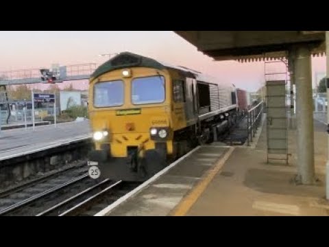 Class 66 | 66565 | Freightliner | Basingstoke | 22/11/21 - YouTube