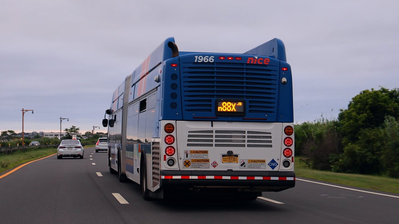(+ Highway Rollers) Nice Bus #1966 NFI XN60 on the n88x Jones Beach Exp ...