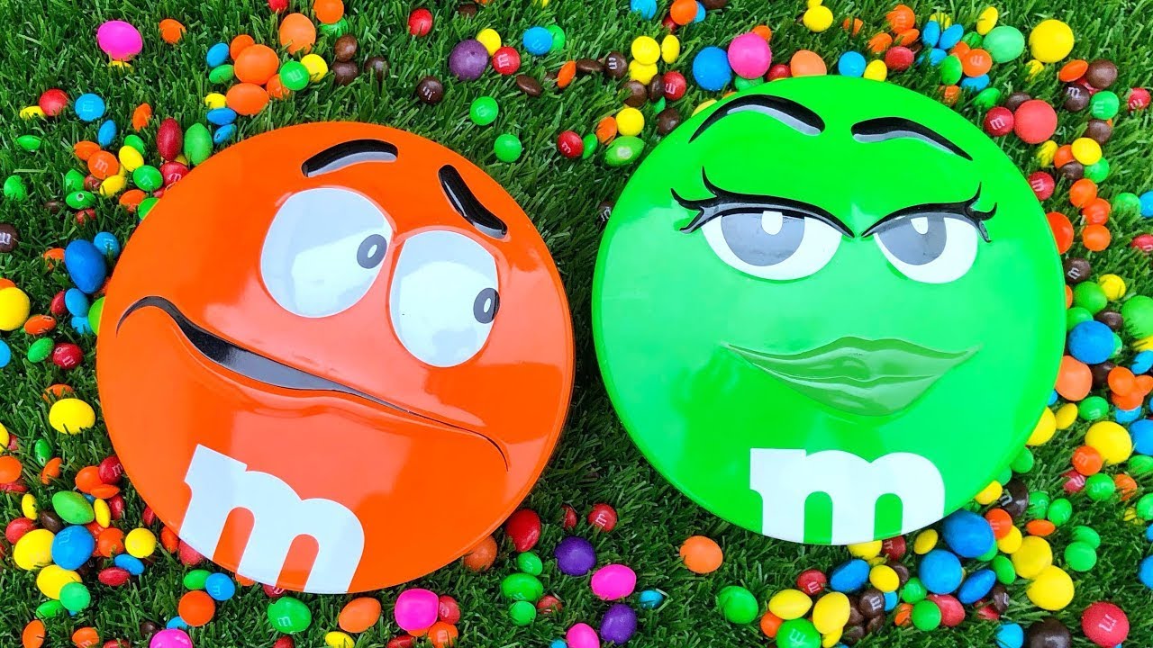 Huge Box M&Ms Chocolate Candy Unboxing from 2000 Year! - YouTube