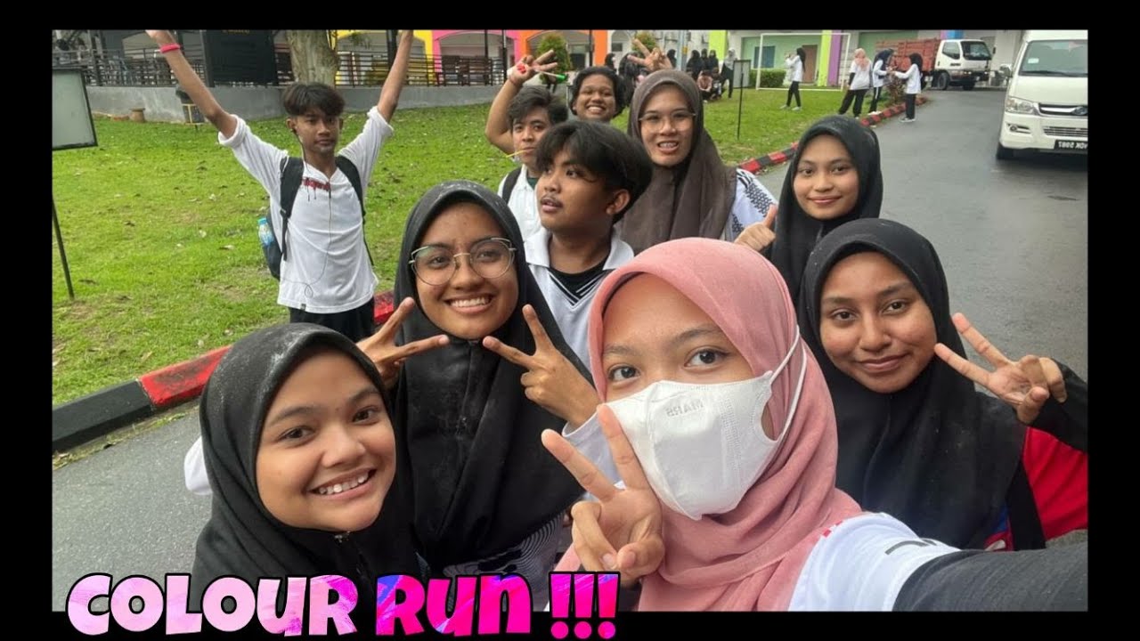 COLOUR RUN! Unifield International College (UIC) | Vlog - YouTube