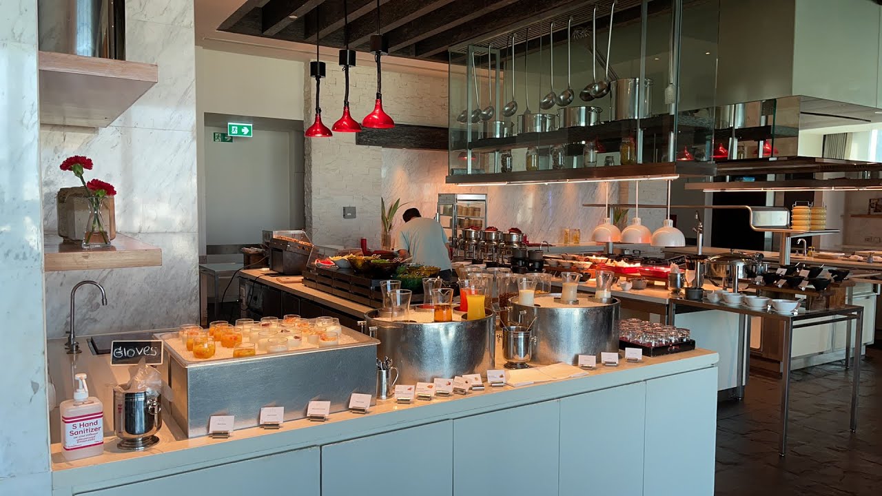 St. Regis Breakfast Buffet Review 2022 - YouTube