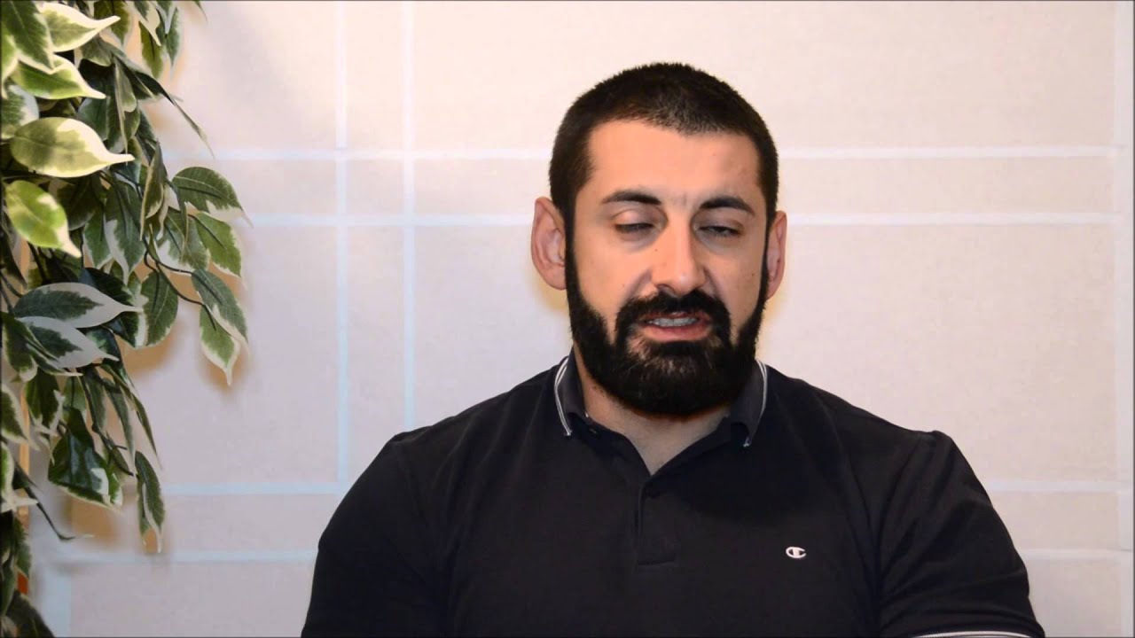Burzitis ramena i ruptura grudnog mišića - YouTube