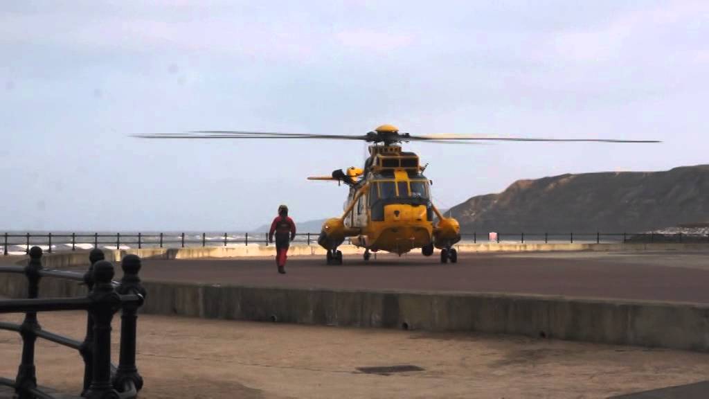 RAF RESCUE HELICOPTERS FINAL VISIT TO SCARBOROUGH - YouTube