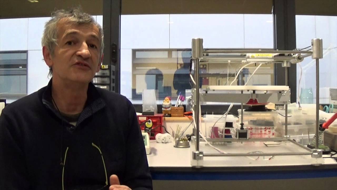 Interview d'Alexis Bory, président de l'association Web-5 - YouTube