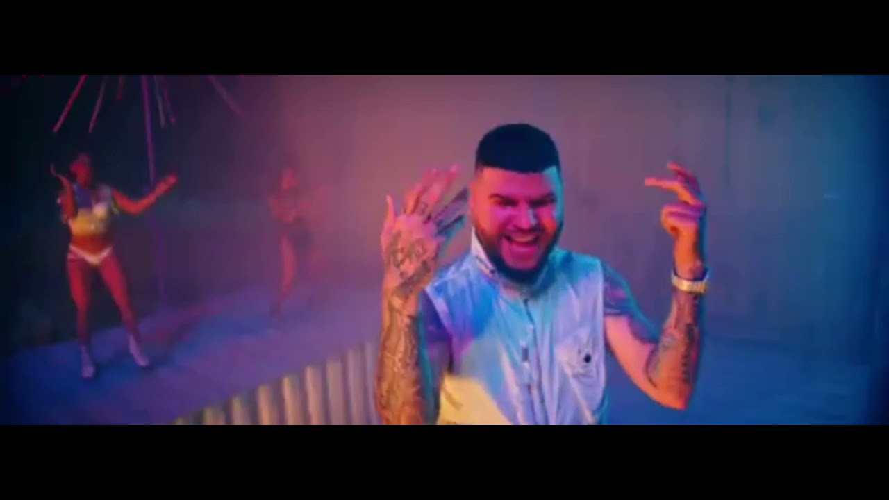 Farruko - Pepas (ReMix Videoclip) - YouTube