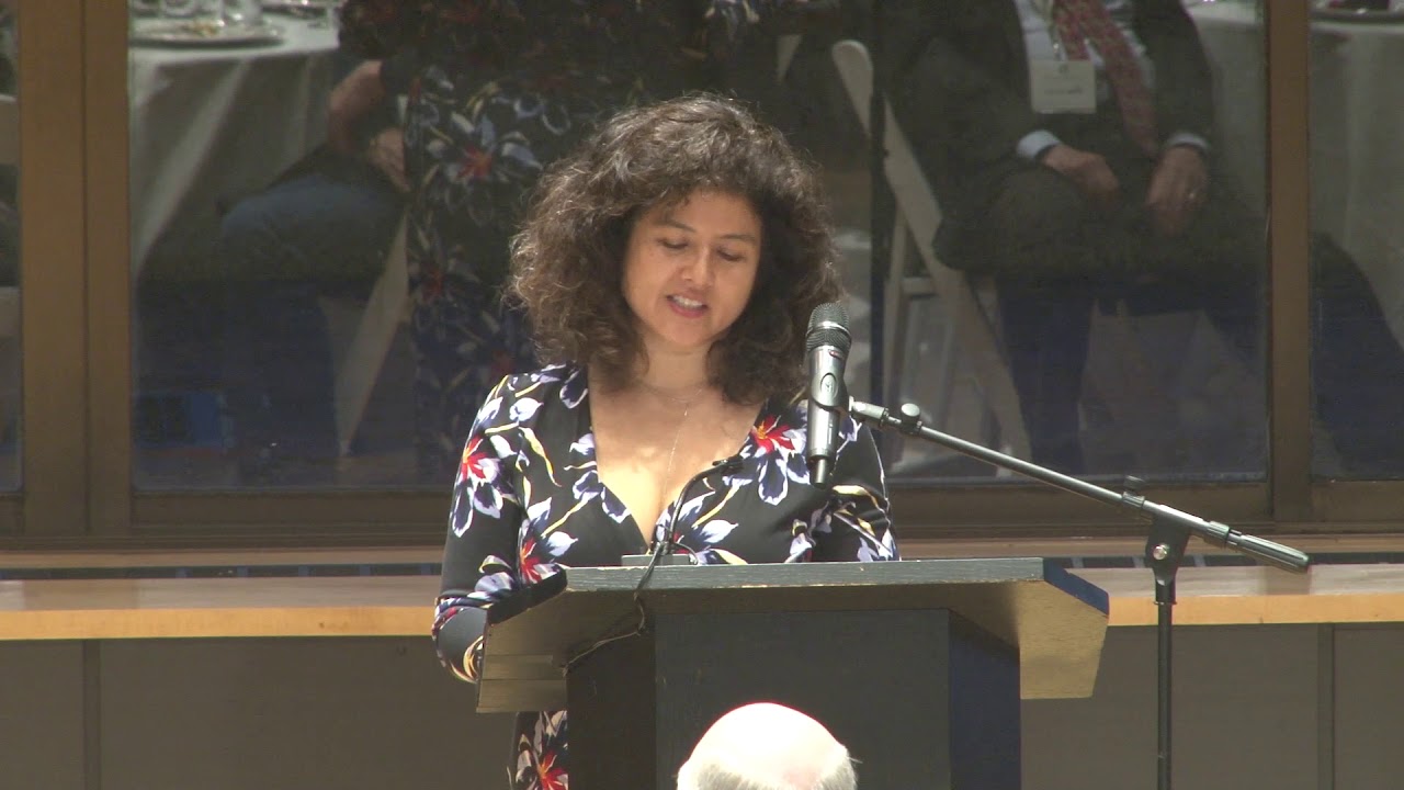 Sekka Scher '90 - The Hudas Liff '47 Alumni Volunteer Award - YouTube