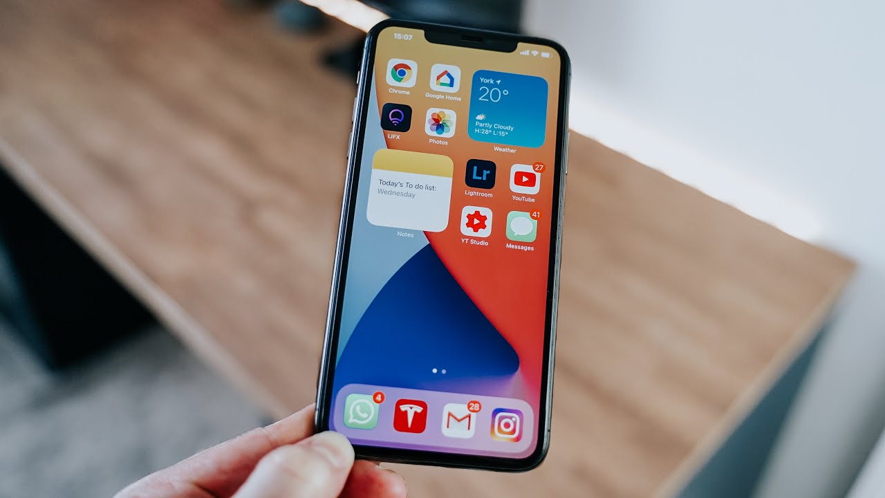 What are the BEST iOS 14 Features? - YouTube