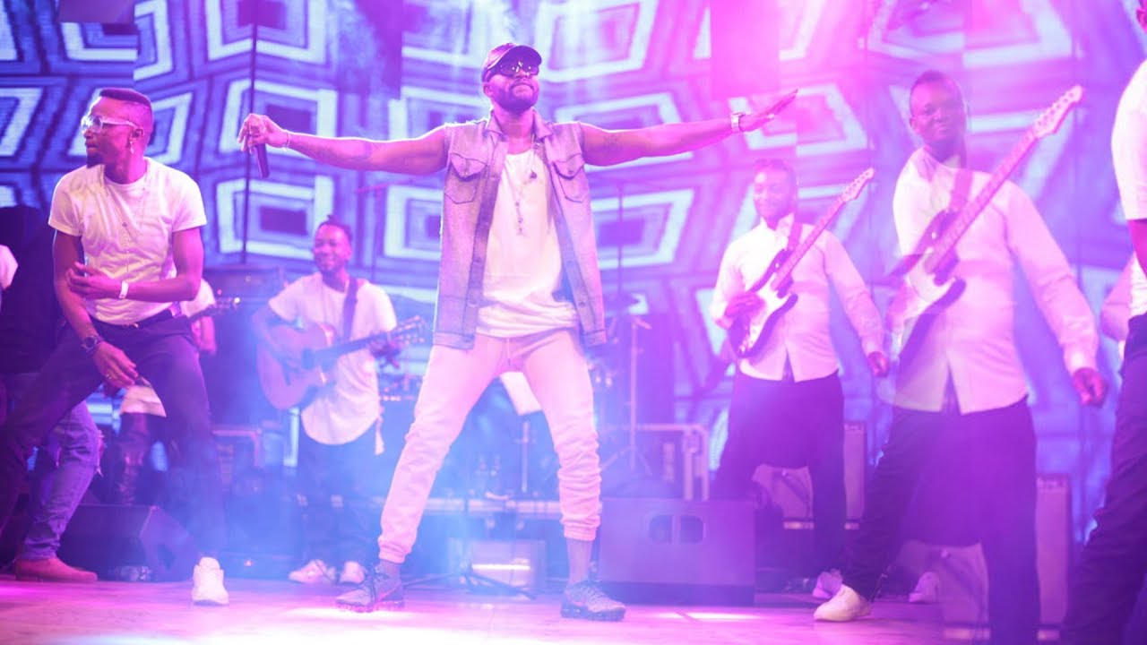 FALLY IPUPA : CONCERT DE FALLY IPUPA à BUJUMBURA - YouTube