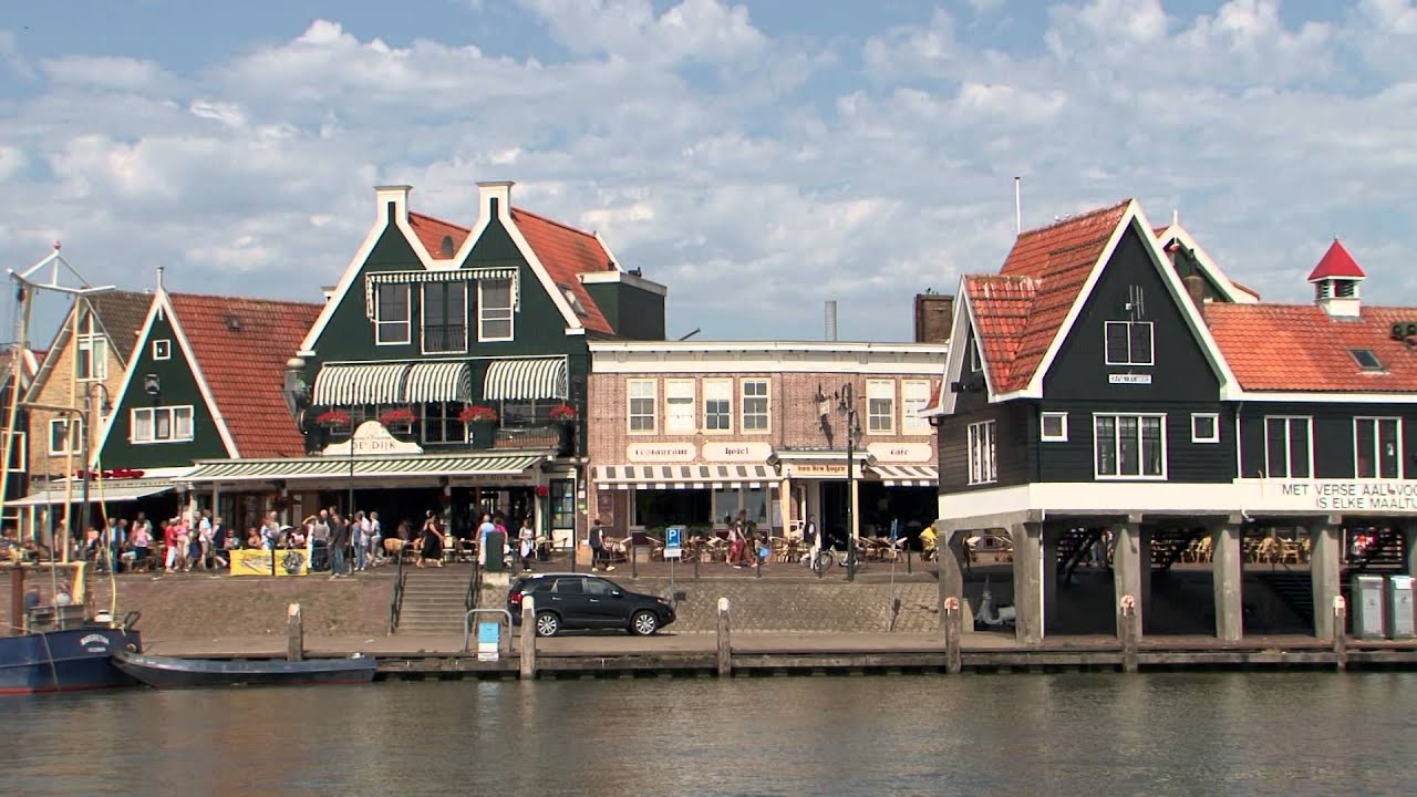 Marken Express Volendam - YouTube