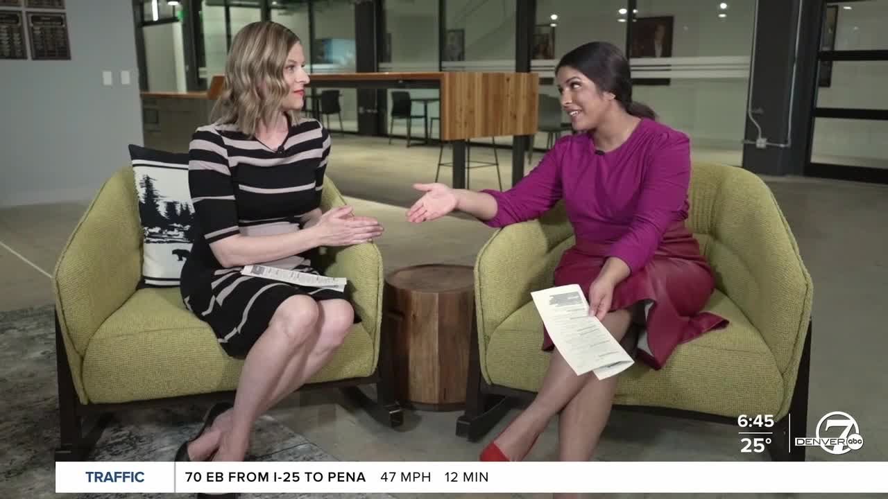 Denver7's Jaclyn Allen shows you a warning about online contracts - YouTube