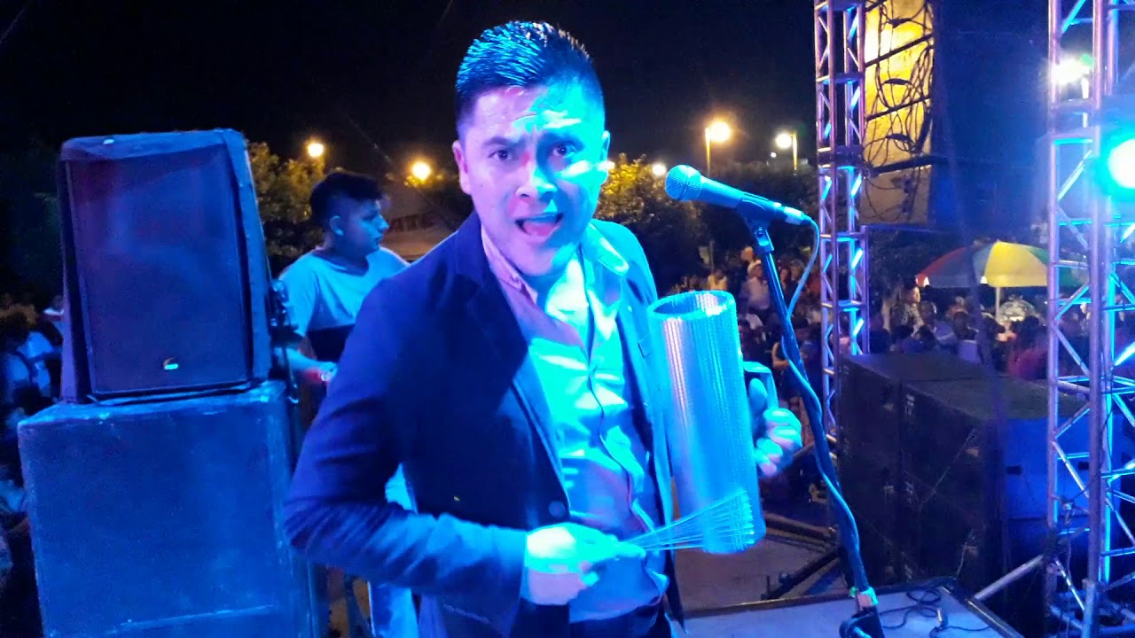 El Shaka De La Cumbia - YouTube