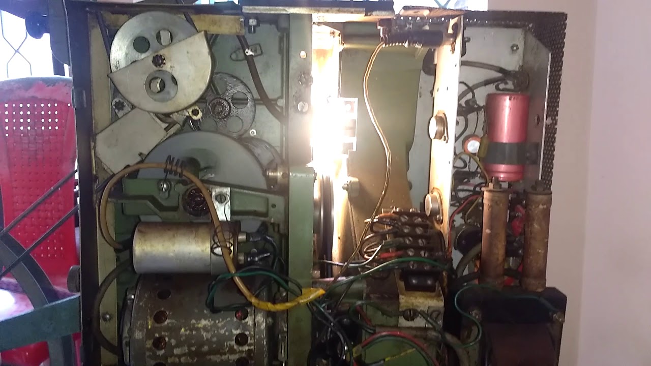 16mm Photophone film projector - YouTube