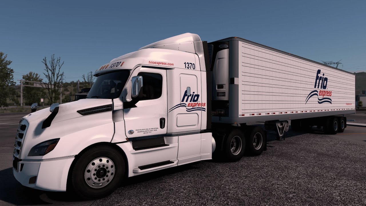 Freightliner Cascadia Frío Express - YouTube