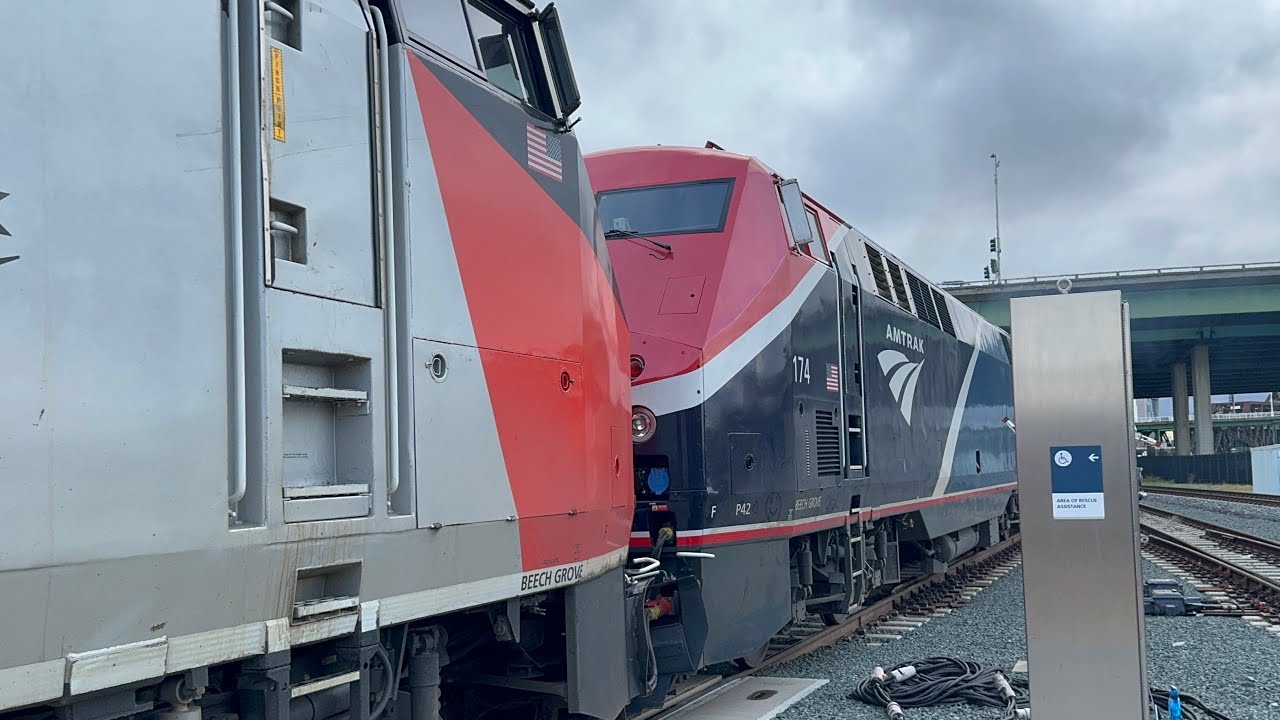 2 HERITAGE UNITS!!! AMTK #23 leads Amtrak #5/#5 out of Sacramento with ...