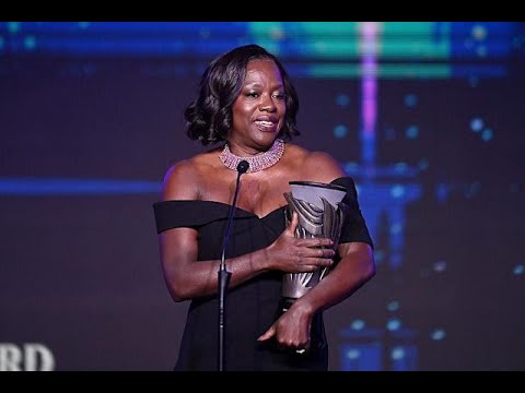 Viola Davis Accepts the Coretta Scott King Soul of the Nation Award ...