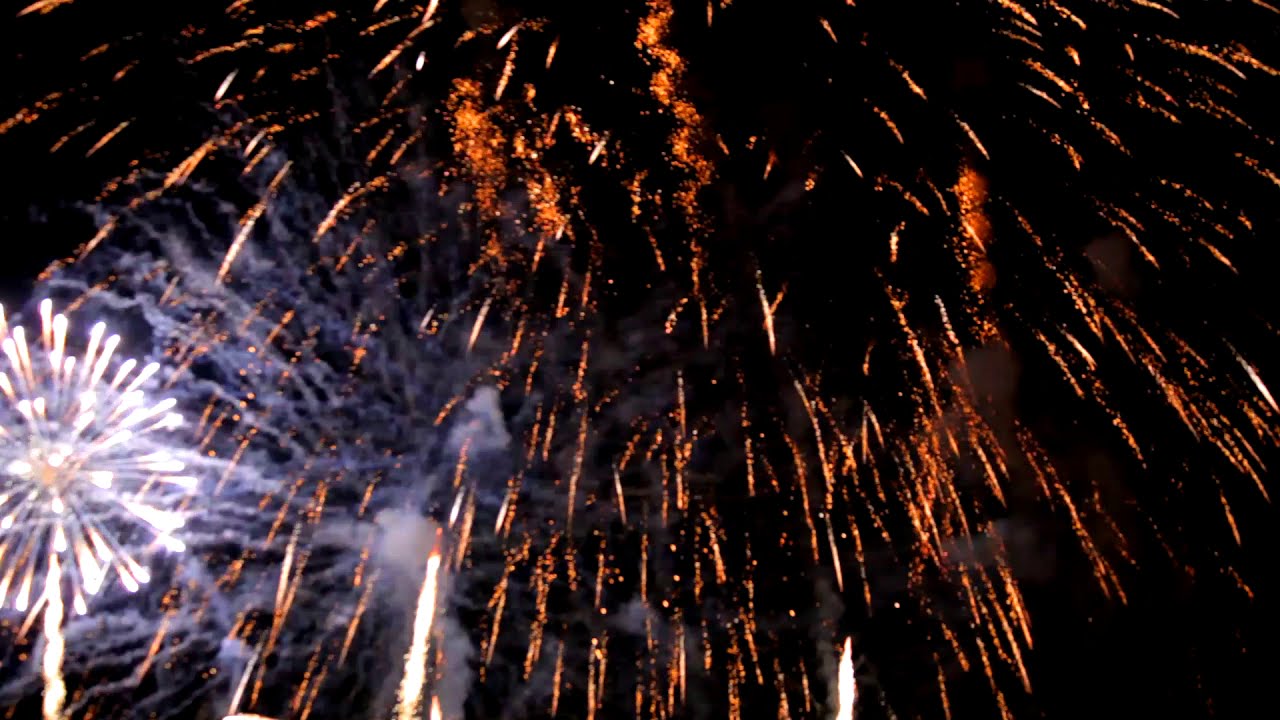 HAPPY NEW YEAR 2021 ~ FIREWORKS AT NIGHT SKY ~ HD/UHD FOOTAGE - YouTube