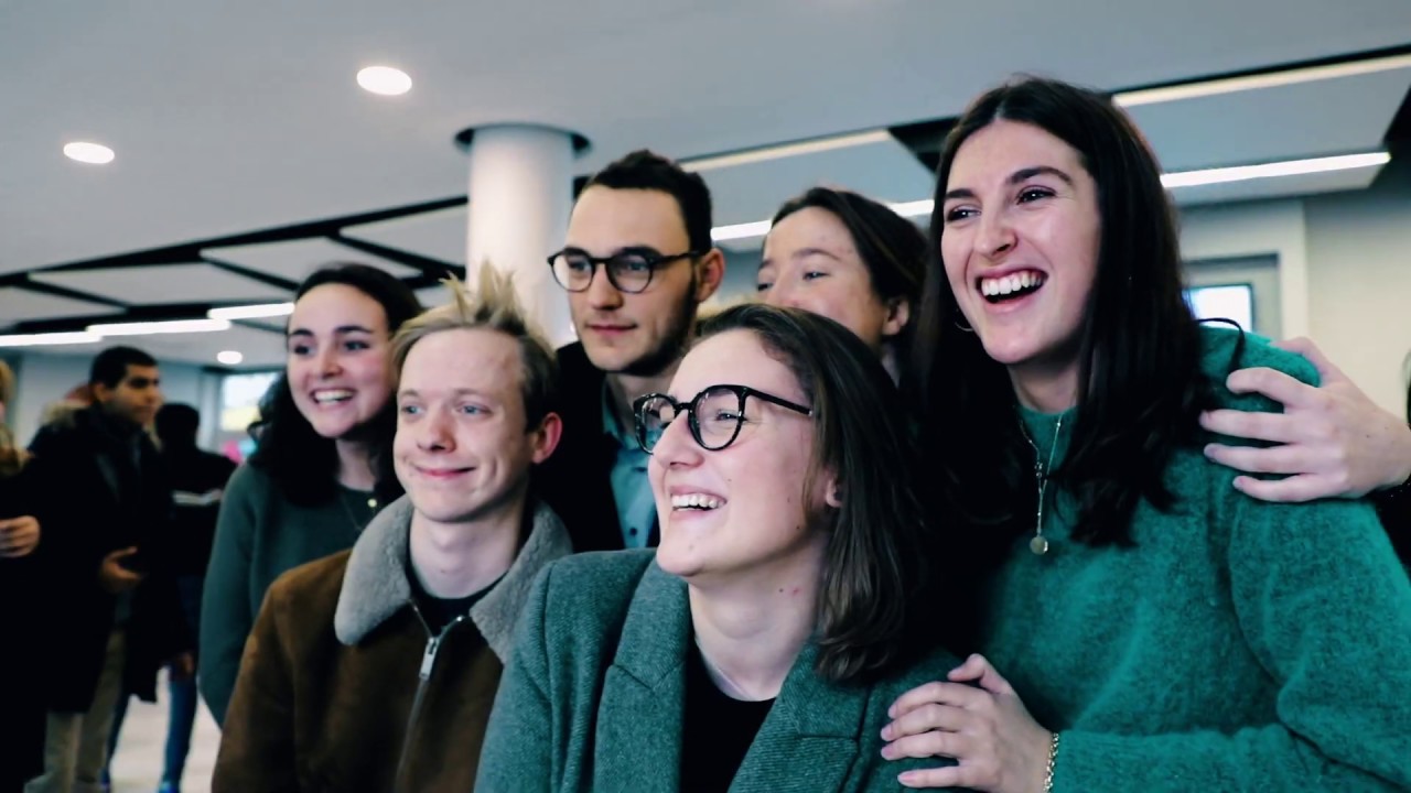 GROUPE IGS I Paris - HEP ON BOARDING 2019 - YouTube