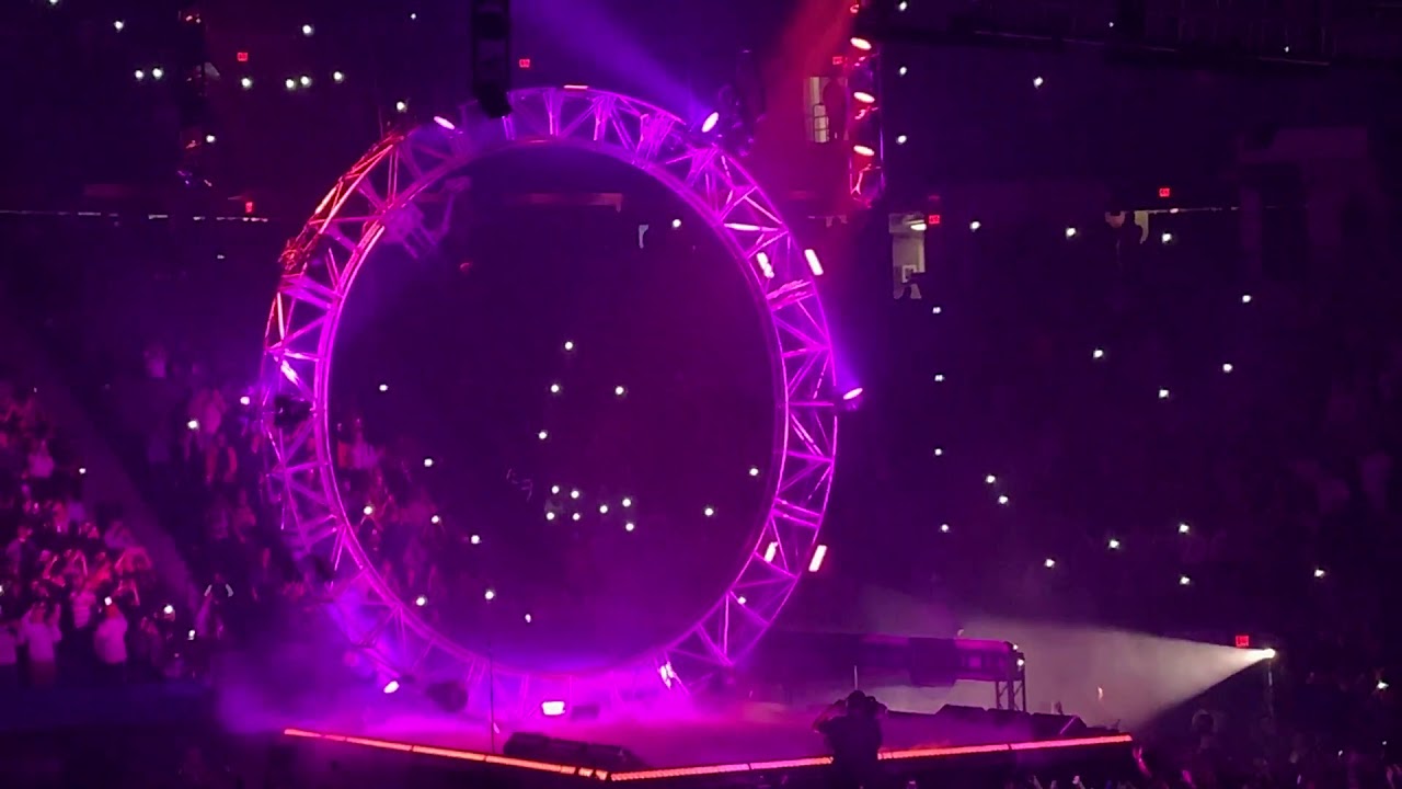 Travis Scott - CAROUSEL (LIVE) XL Center Hartford - 03/09/19 - YouTube