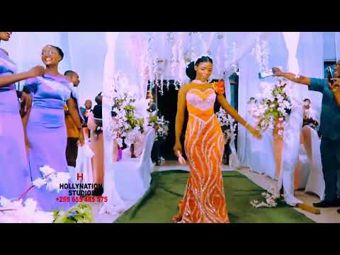 SEND OFF PARTY YA THEODORA  DICKSON KURUBONE alipokuwa akiingia ukumbini kwa furaha.