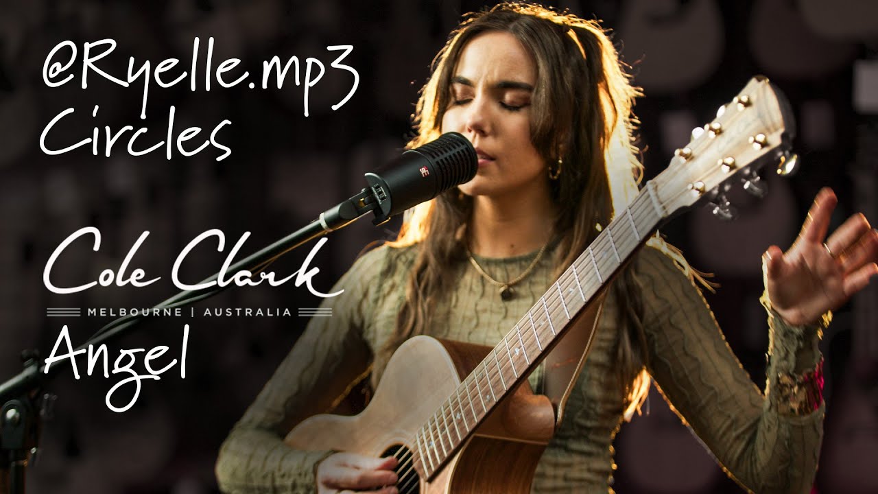Ryelle - Circles (original song) Live at Mooloolaba Music - YouTube