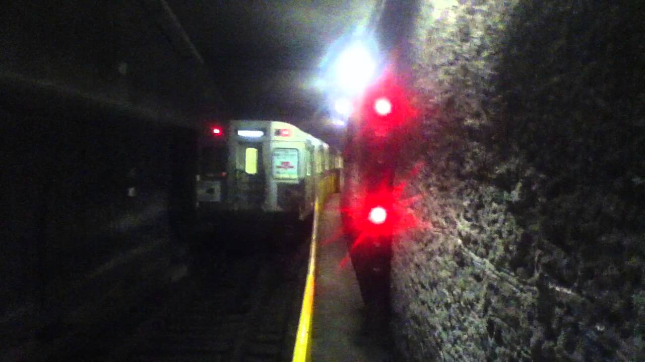 Final Voyage: TTC 1986-1989 UTDC/Can-Car Rail H6 #5898 | Not in Service ...