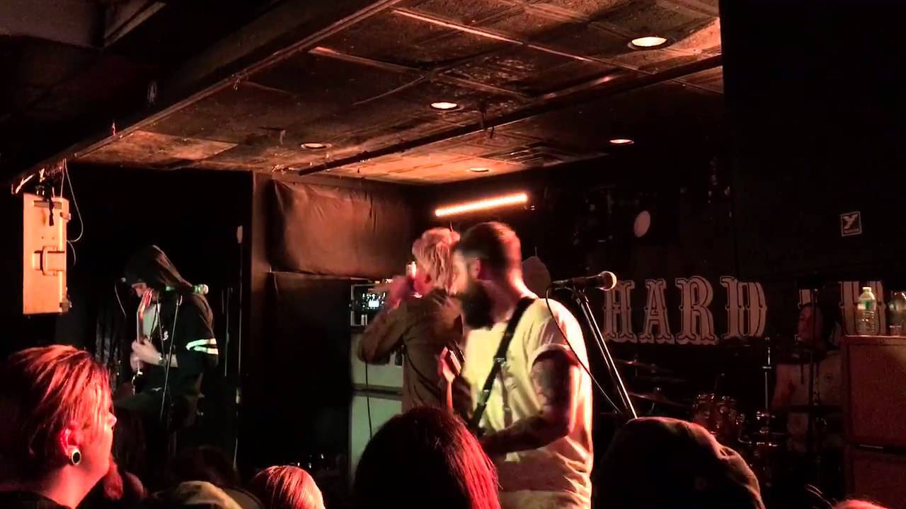 The Word Alive - "Grunge" - Toronto @ Hard Luck: 03/06/16 (LIVE HD ...