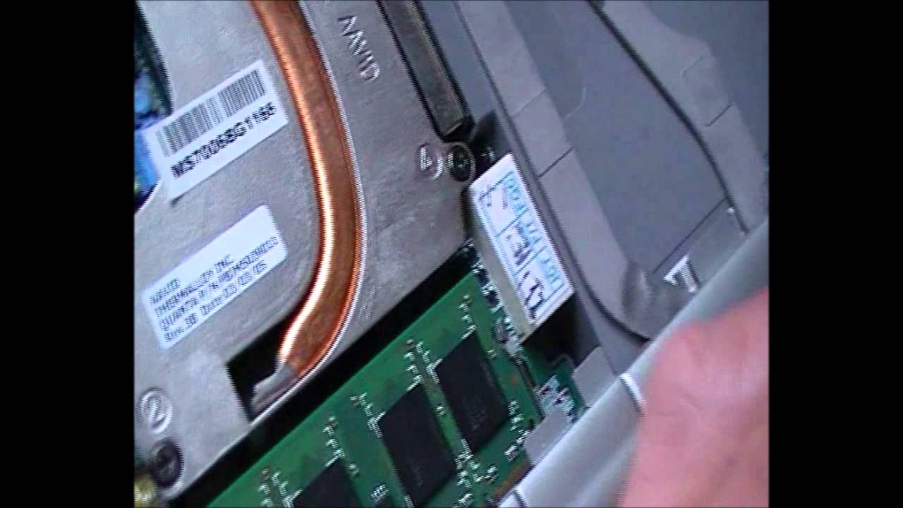 How to replace ram in a Dell Latitude D610 laptop base and under ...