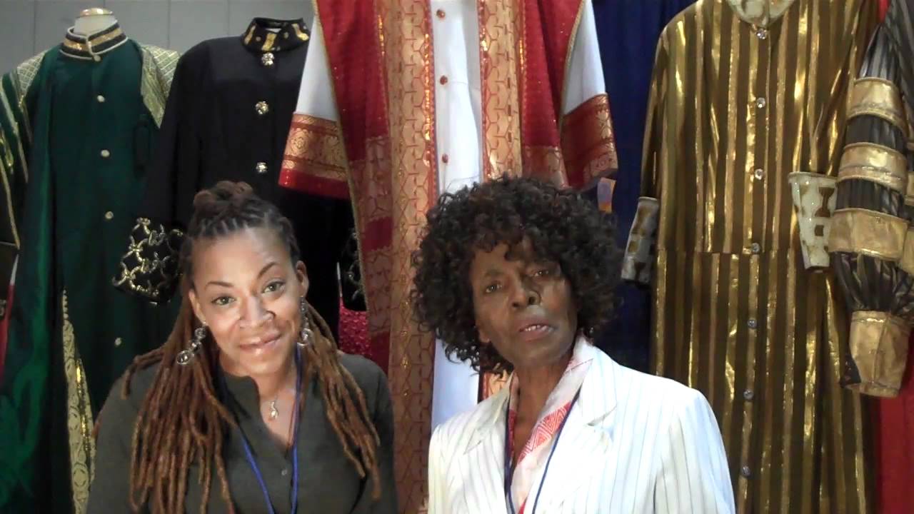 WMLM interviews Wanda of Wanda's Wondrous Works.MP4 - YouTube