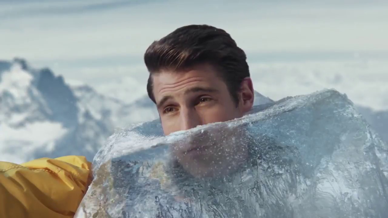 Old Spice campaign: She nose best - YouTube