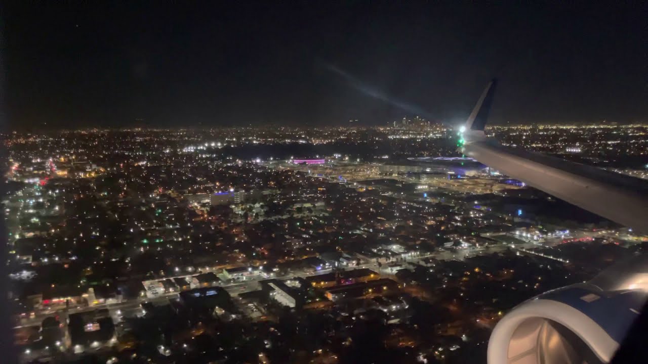 JetBlue A321 Landing in Los Angeles (LAX) - YouTube