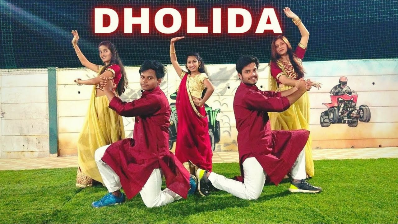 Dholida Dance | LOVEYATRI | Garba dance - YouTube