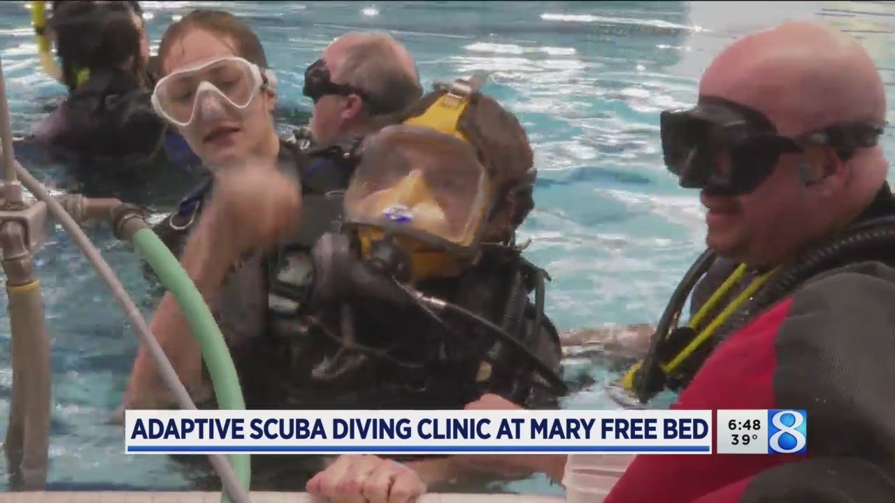 Mary Free Bed holds adaptive scuba diving clinic - YouTube