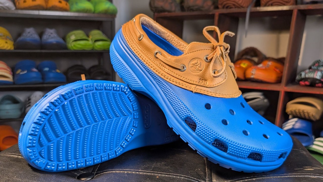 Crocs Classic Boat Shoe (Islander) In Depth Review - Sizing Fit Comfort ...