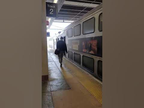 NJ Transit ALP-46 #4606 departing Secaucus Junction - YouTube