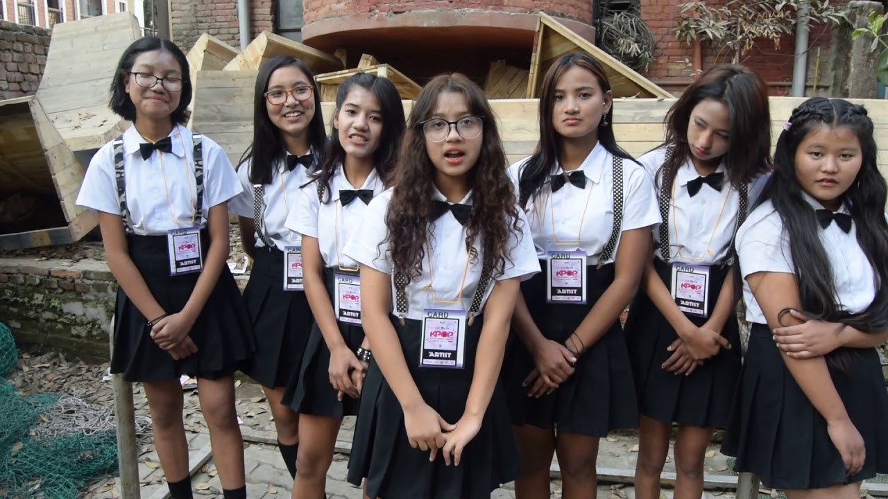 SK girls crew sangako कुरा कनि - YouTube