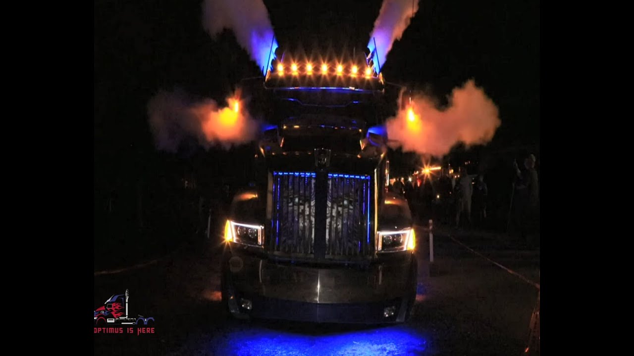 Optimus Prime blows off some steam! - YouTube