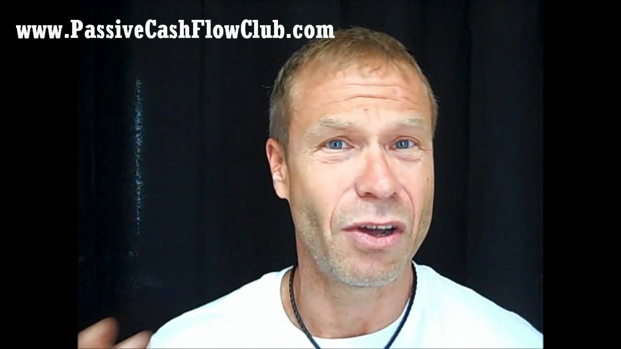 Make Passive Cash Flow Club using Inbox Cash Techniques - YouTube