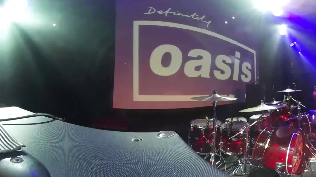 Oasis tribute band "Definitely Oasis" 360 Morning Glory live at Glasgow ...