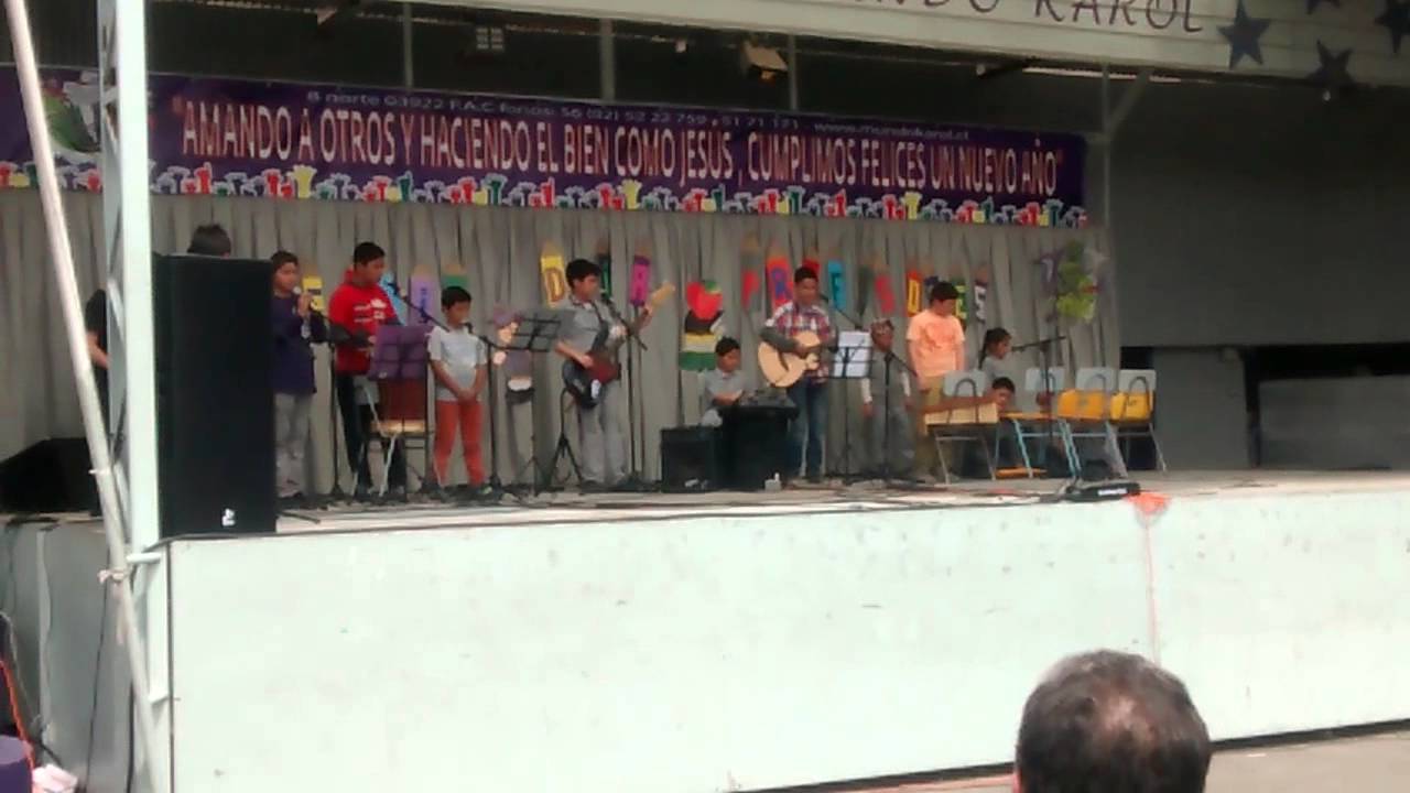 Acto por el día del profesor Benjamín .. - YouTube