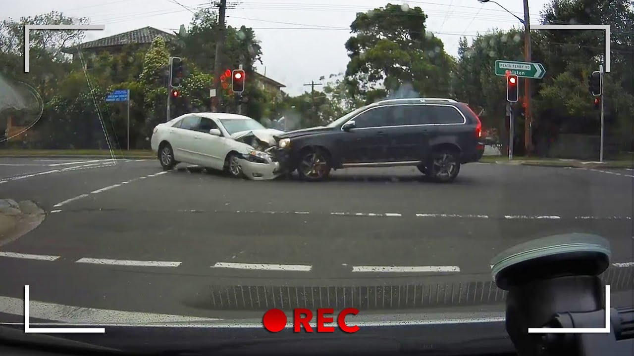 Car Driving Fails & Bad Drivers 2021 #64 - YouTube