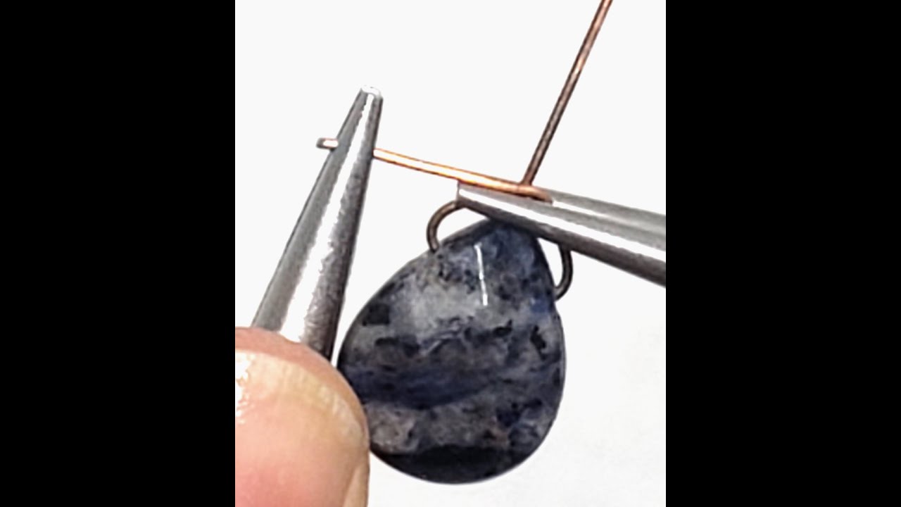 DIY Jewelry Kit: Wire Bails with Chereal - YouTube