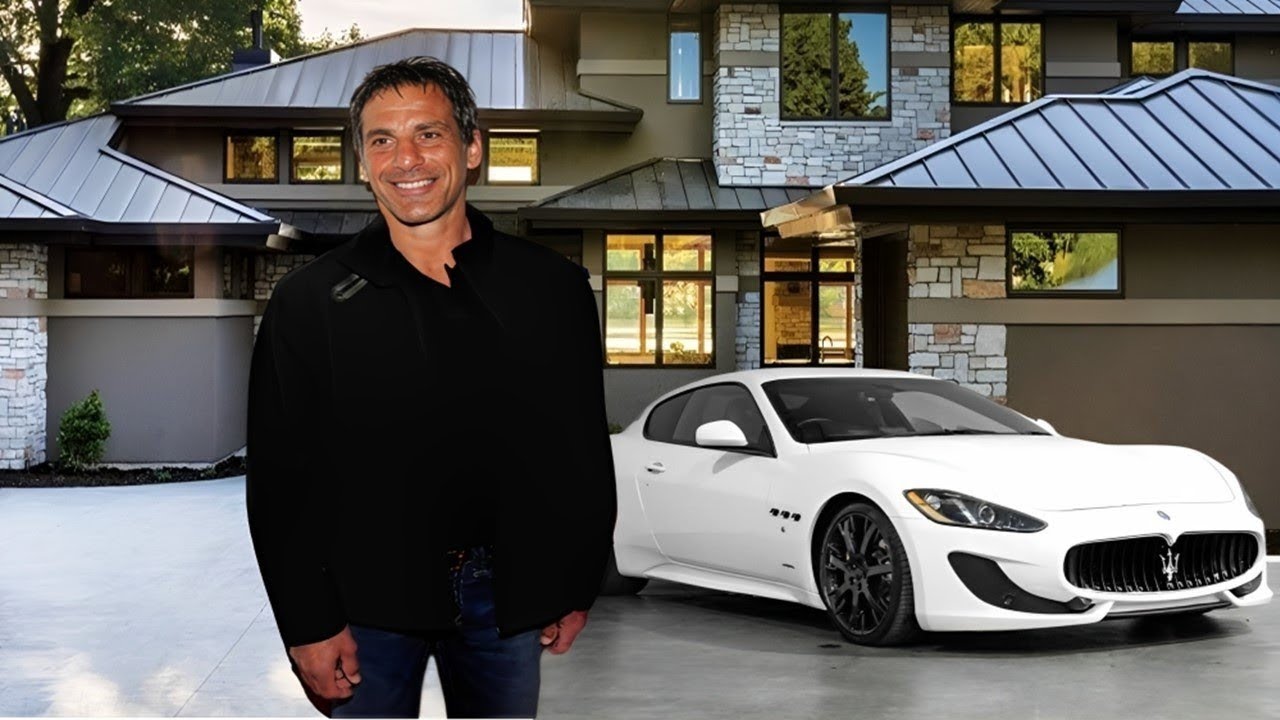 Chris Chelios (Hockey), Age, Wife, Net Worth, & Lifestyle - YouTube
